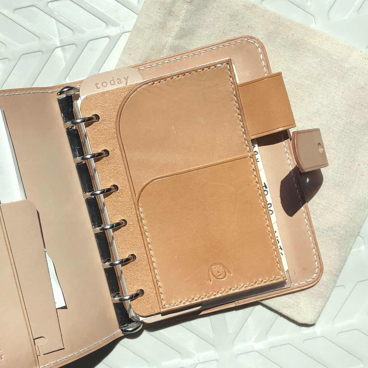 Pocket size Flyleaf V1 – Thinkthankay